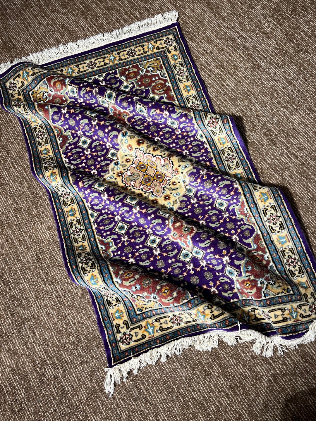 Luxury Handmade Mahi Pakistan Rug, Purple 3x5 Ft 0.9x1.5m, Pure ...