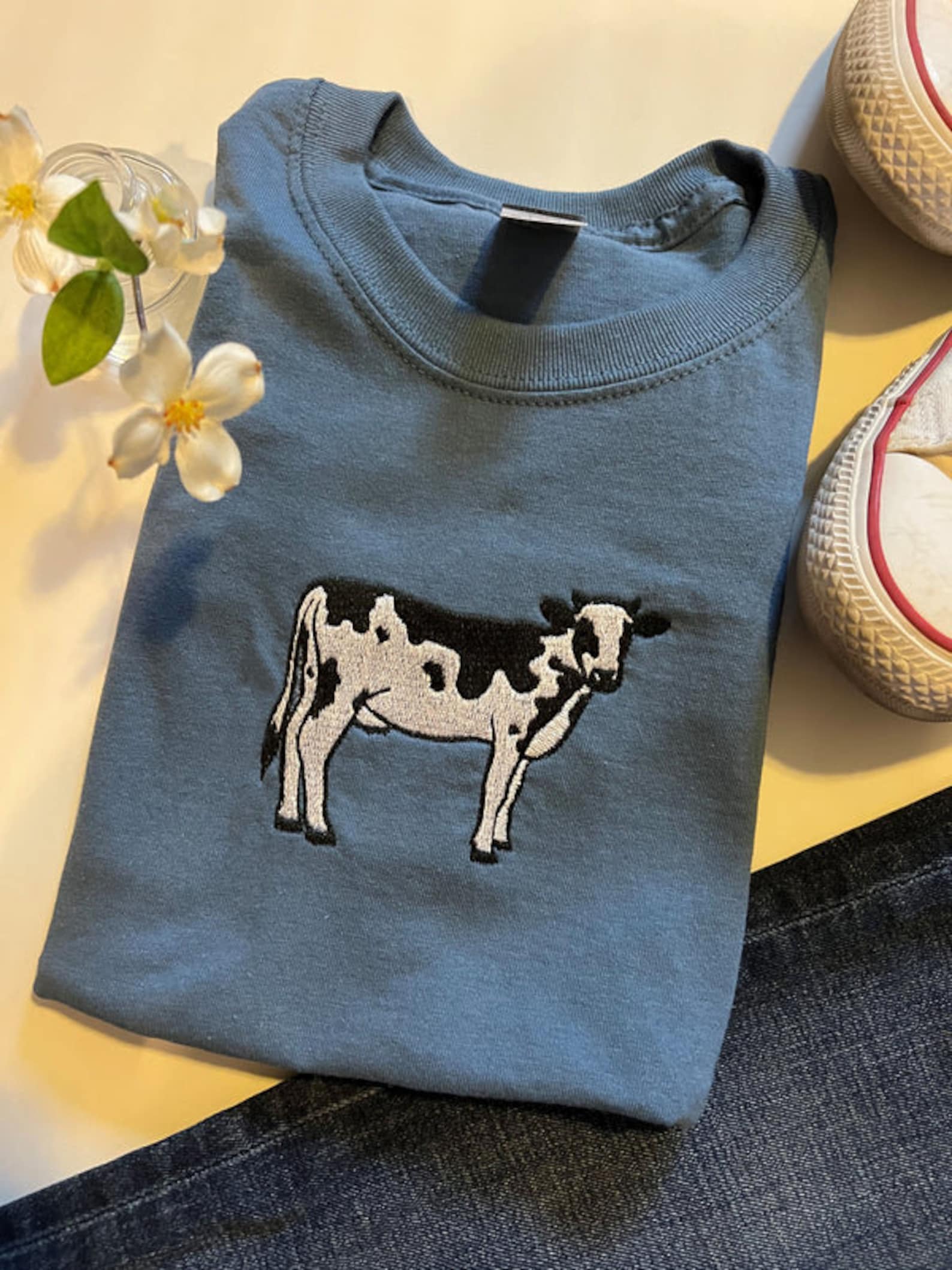 Cow Embroidered Crewneck T-shirt: Cottagecore Farmer Gift - Etsy