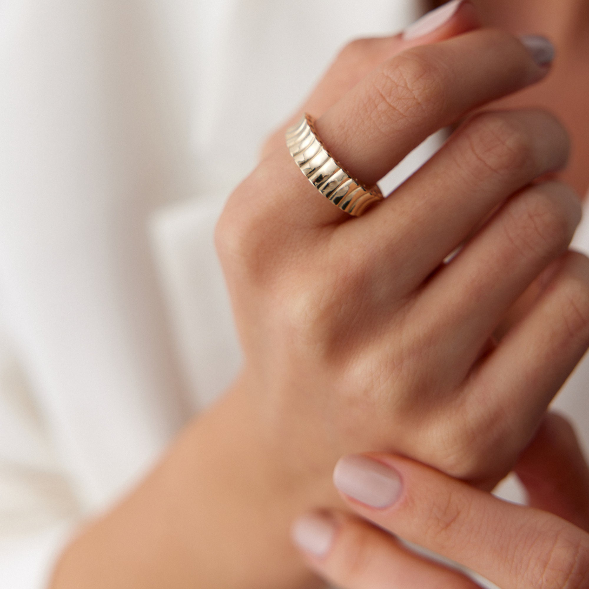 14K Real Solid Gold Ribbed Ring, Minimalist Band Ring, Gold Statement ...