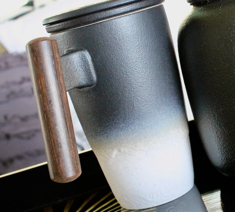 Japanese Ceramic Tea Infuser Mugs in Traditional Design Handmade Cool ...