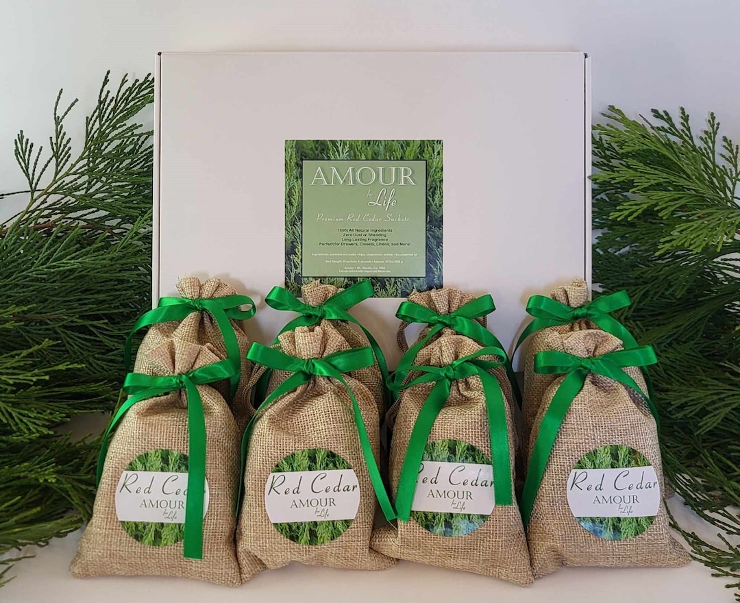 Premium Red Cedar Sachet Gift Box - 8 All-natural 4oz Scented Sachets ...