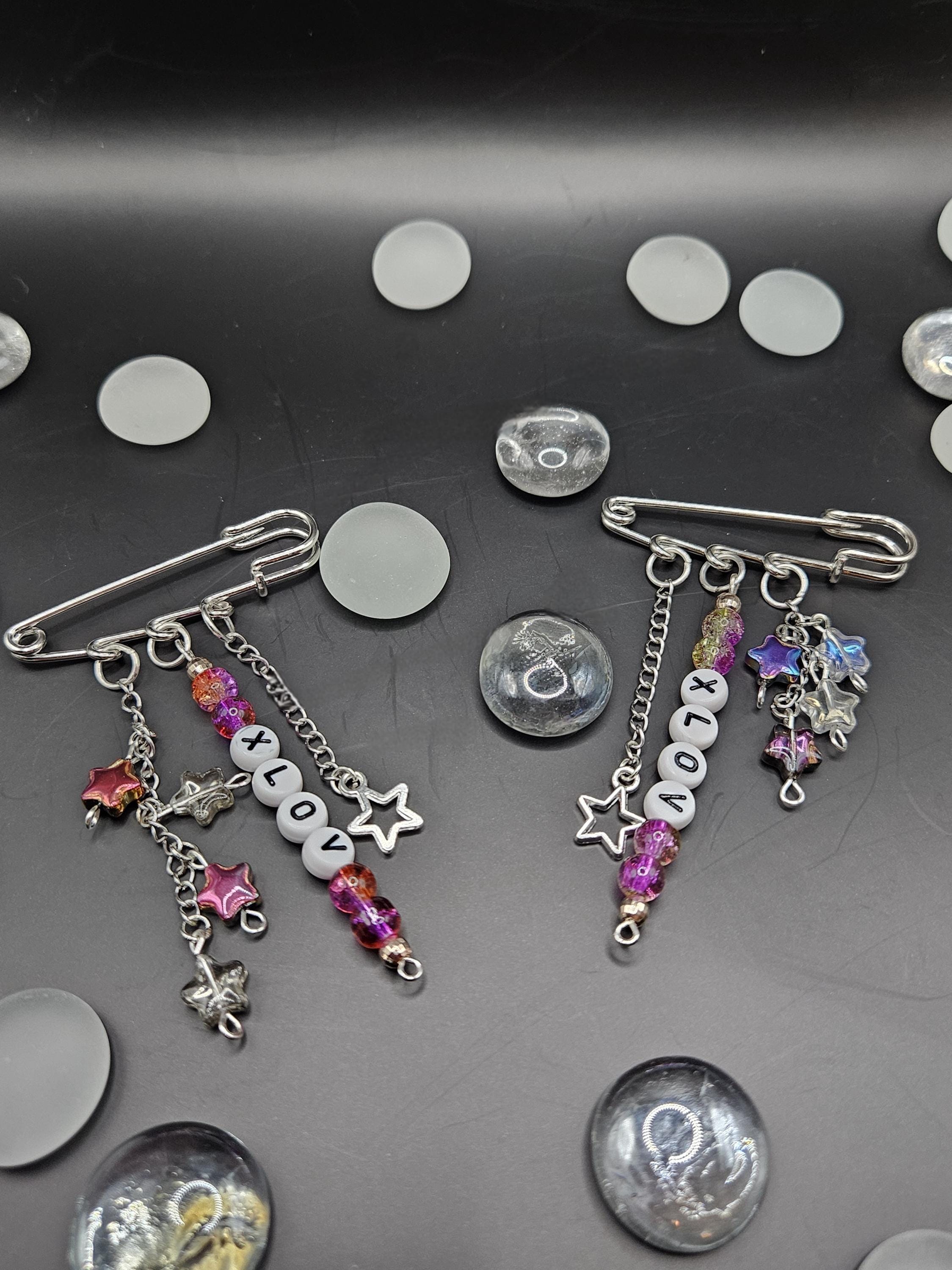 K-POP Inspired Beaded Pins: Kpop Fandom Jewelry - Etsy