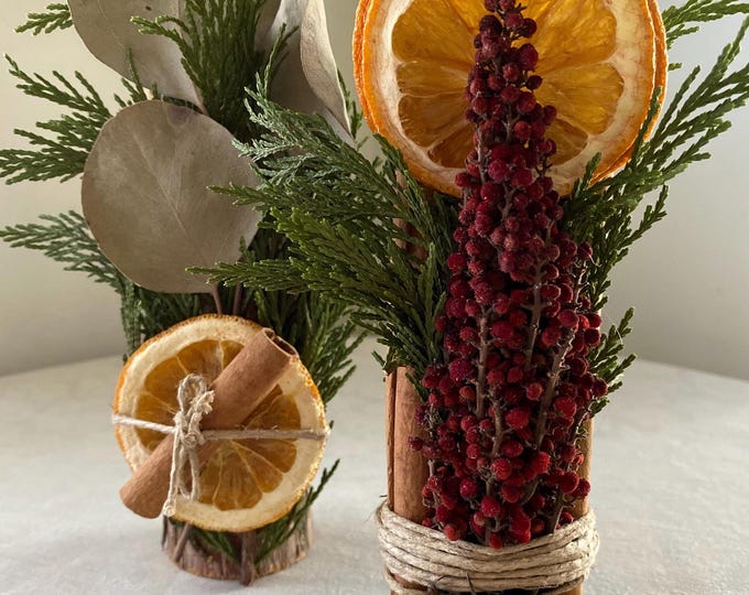 Sustainable Tabletop Yule Log Decoration, Holiday Altar Potpourri - Etsy