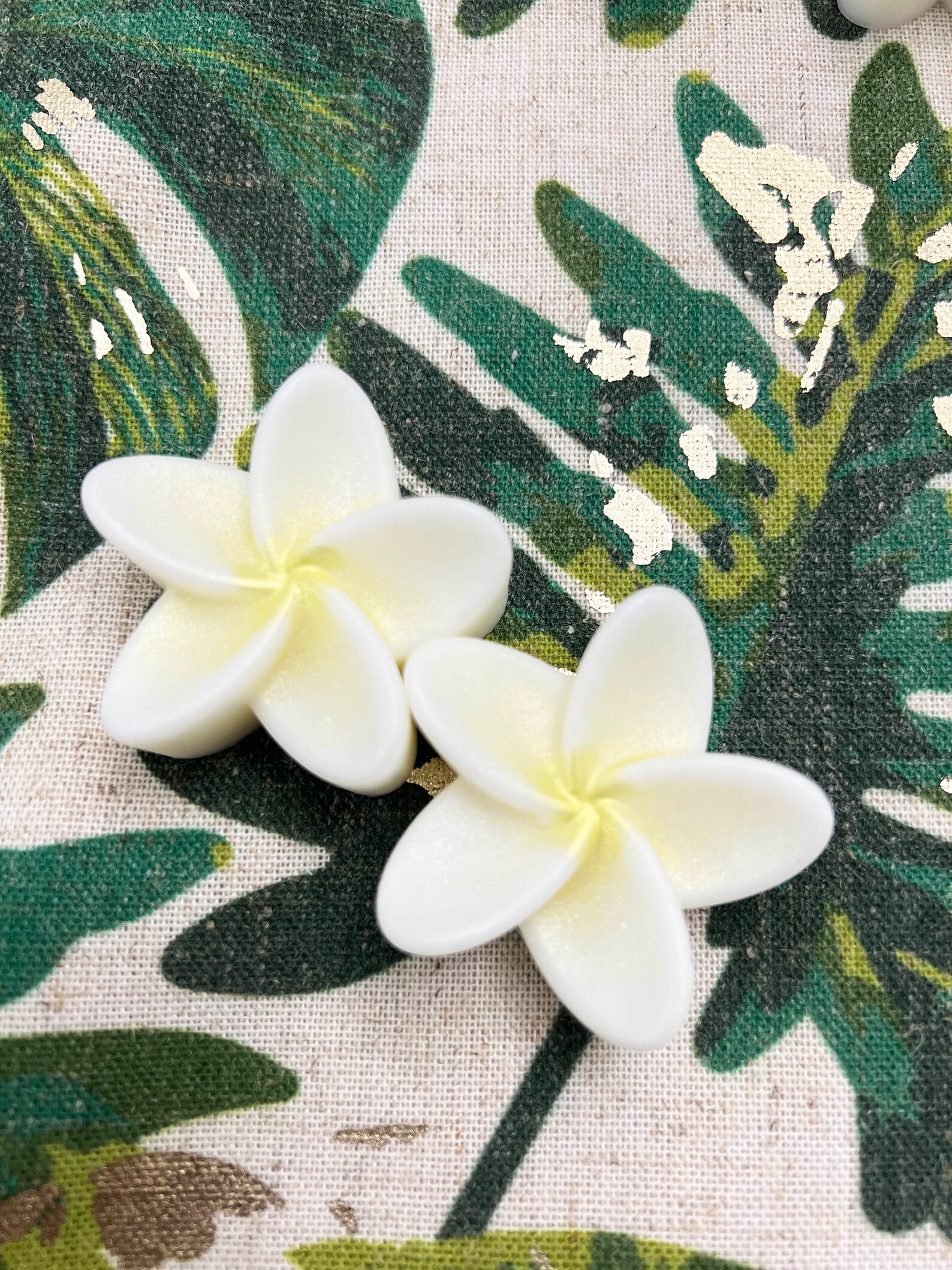 Plumeria Mini Soap Set: Hawaiian Decor for Your Tropical Bathroom, Luau ...