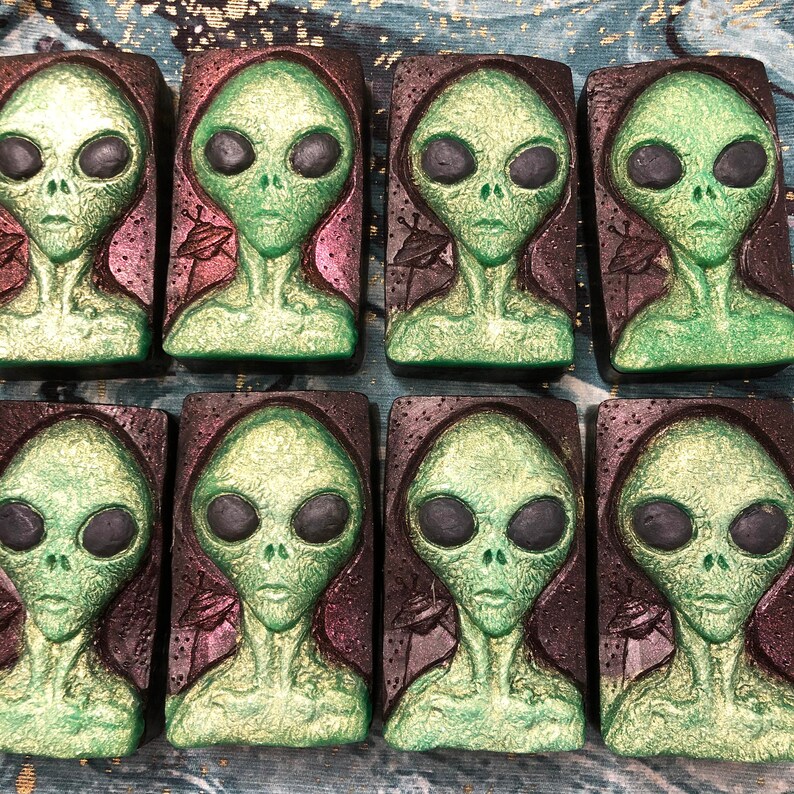 Alien Soap Galaxy Soap UFO Flying Saucer Sci-fi Bath Decor - Etsy