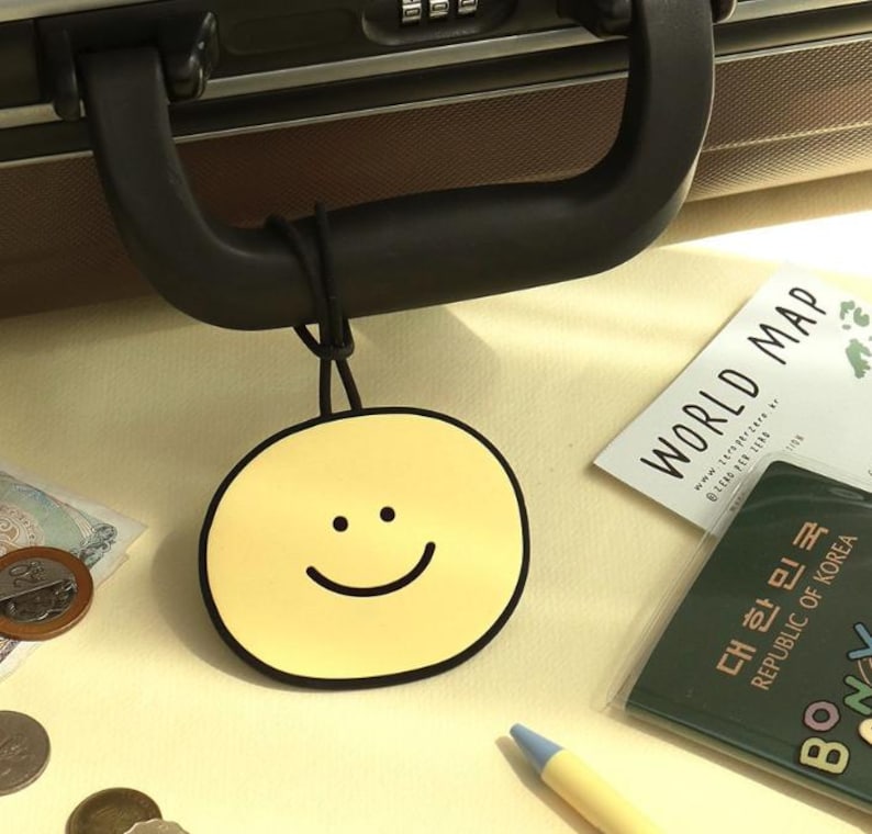 Cute Doodle Luggage Tag Iconic / Smiley Face Luggage Tag / Cute Cat ...