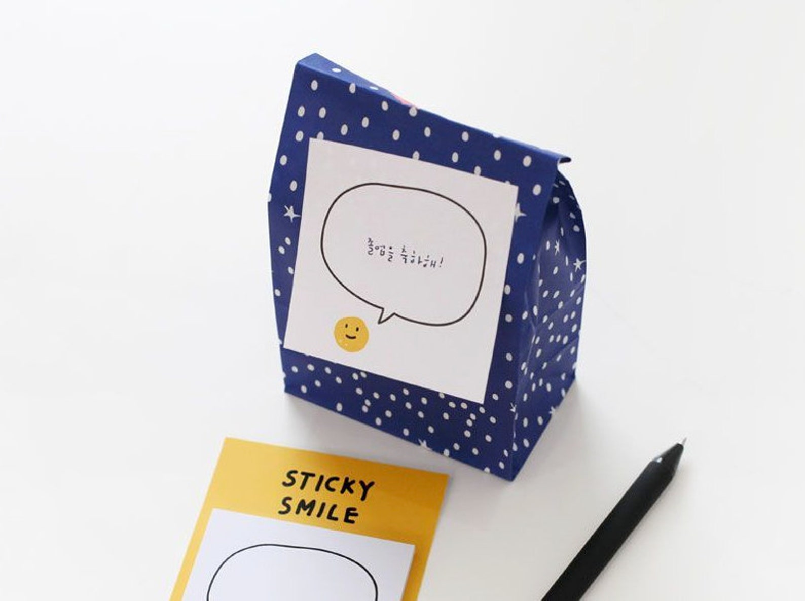 Smiley Face Sticky Notes / Sticky Smile Note / Cute Smiley Face Sticky ...