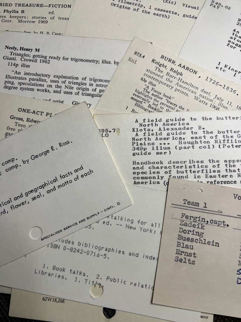 25 Vintage Authentic Library Catalog Cards Late 60s Early 70s Junk ...
