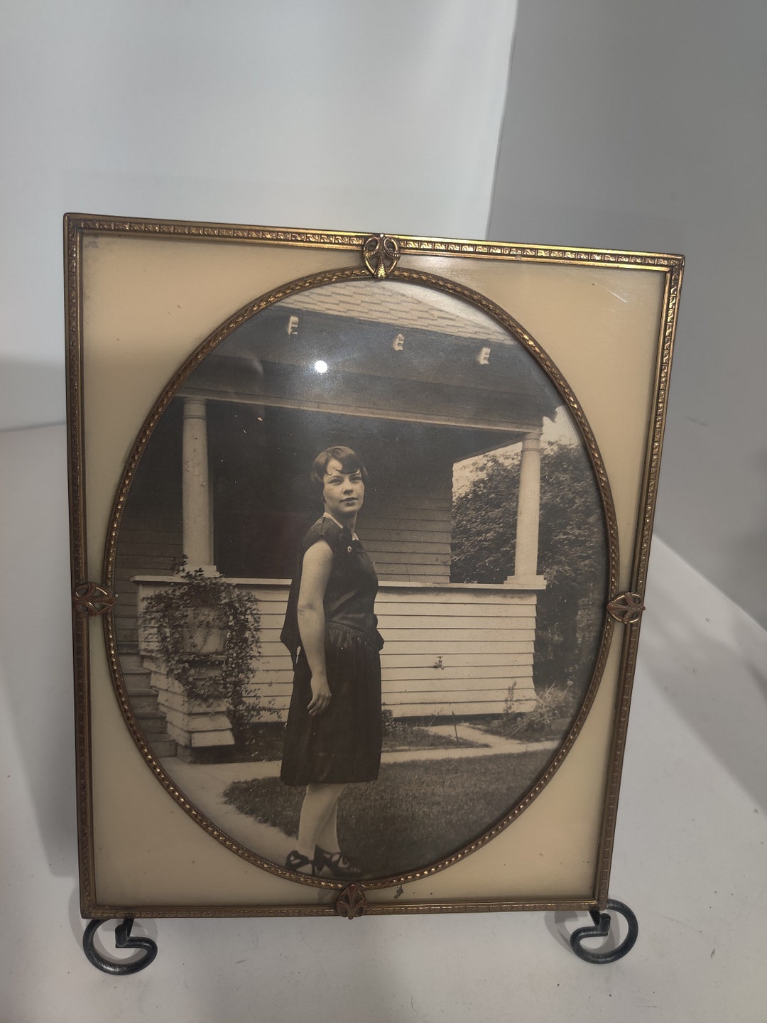 Antique Vintage Metal Picture Frame Beautiful Woman - Etsy