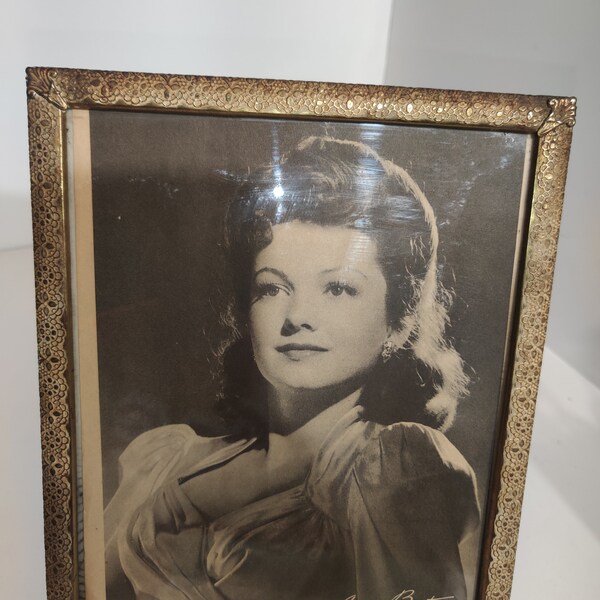 Vintage Metal Frame - Etsy