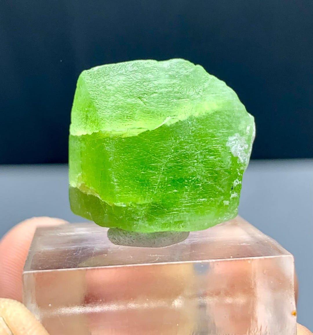 Natural Terminated Green Color Peridot Crystal From Supat Valley ...