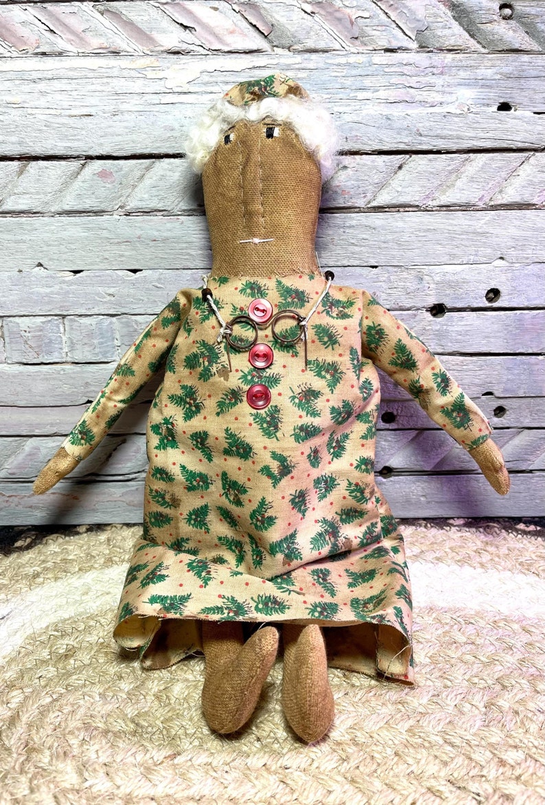 Primitive Mrs. Claus - Rustic Christmas Decor - Wall Hanger - Shelf ...