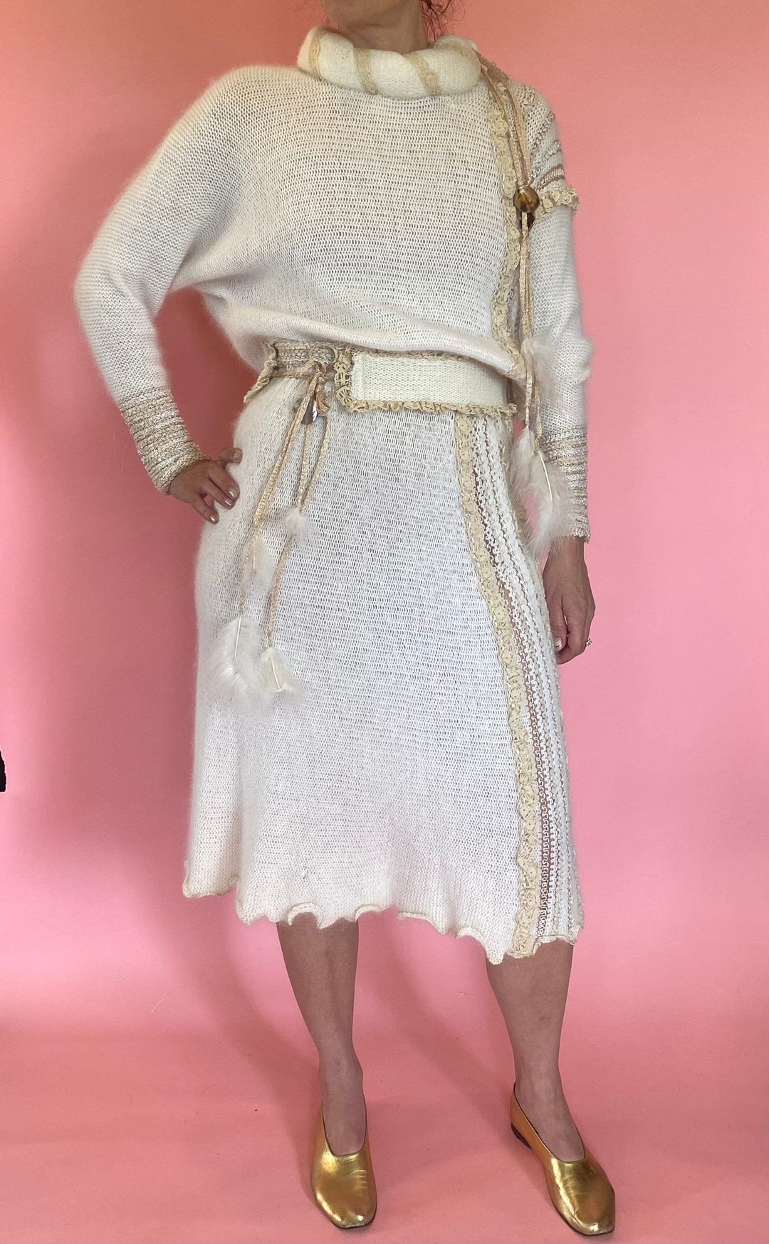 1970's Mary Farrin White Knit Sweater Top Skirt Belt W/ Feathers - Etsy
