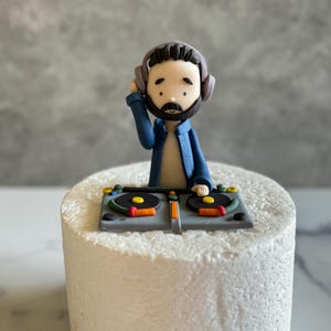 Personalized DJ Cake Topper: Edible Music Theme Decoration - Etsy