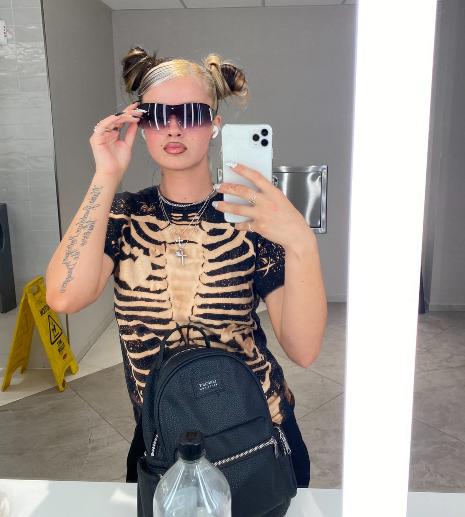 Custom Handmade Skeleton Bleach T-shirts - Etsy