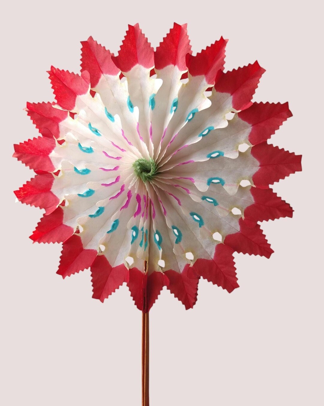 Pointed Honeycomb Tissue Rosette Fan Vintage Decoration / Party Decor ...
