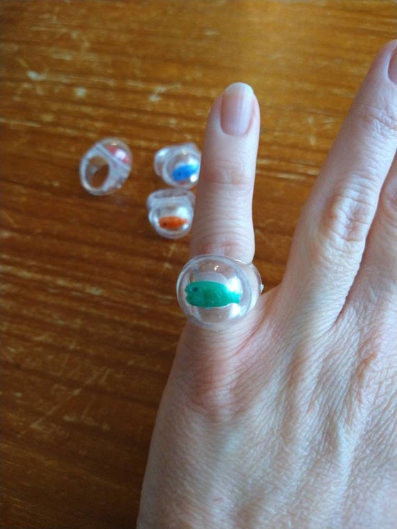 Vintage gumball prize rings - Gem