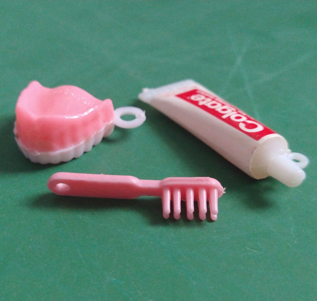Chompers, Brush, and Paste Vintage Plastic Charms 3pc Set / Toothbrush ...