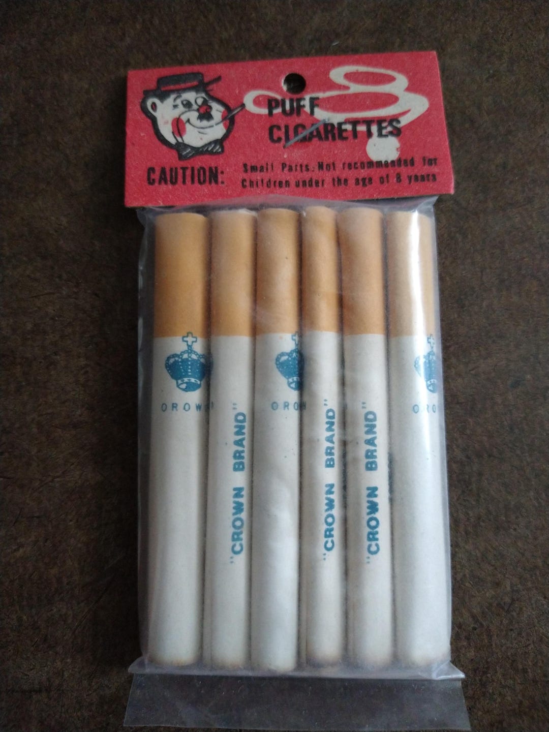 CROWN BRAND Puff CIGARETTES Vintage Dimestore Novelty toy / Unopened ...