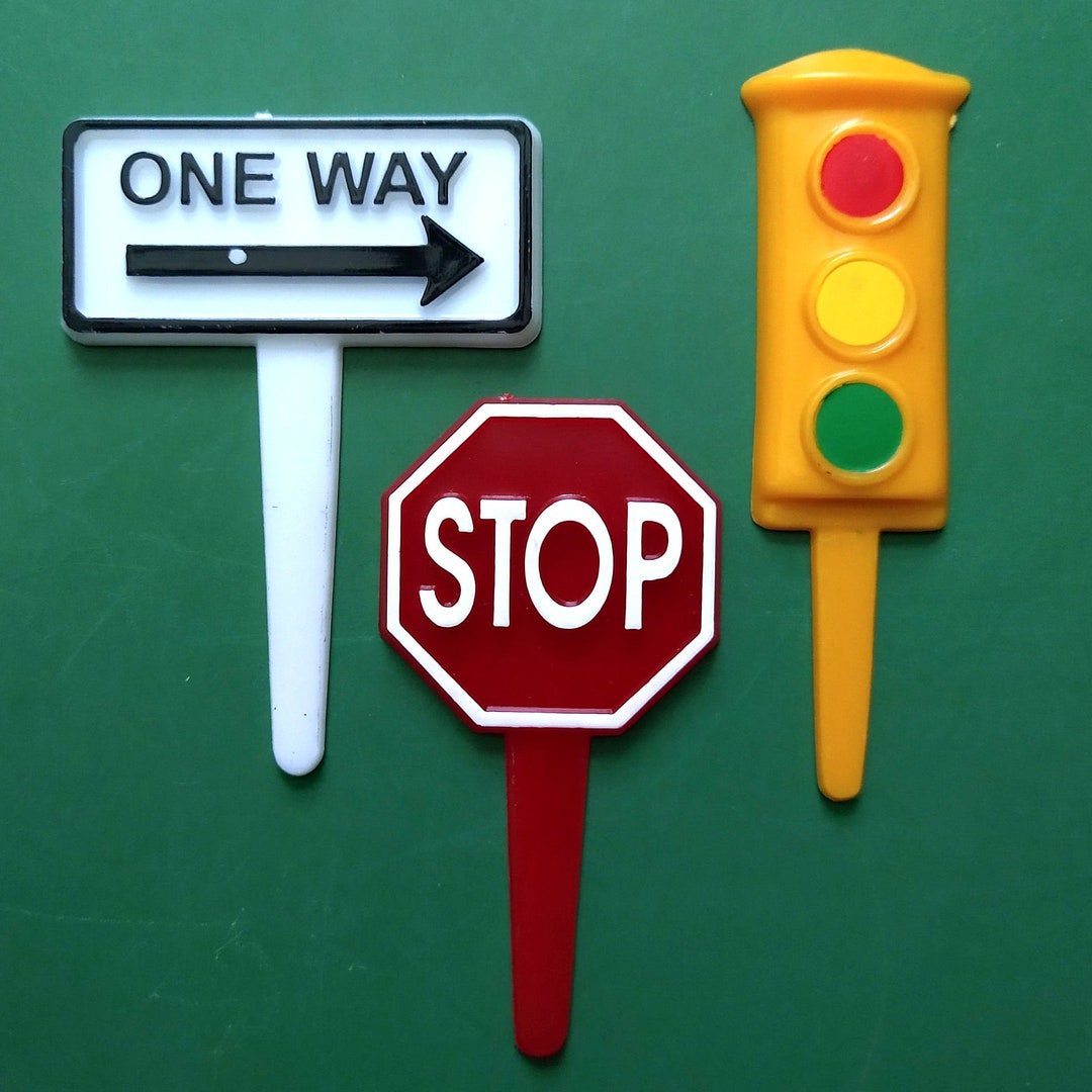 6pcs ROAD SIGNS Vintage Cupcake Picks / Stop Sign, One Way, Traffic ...