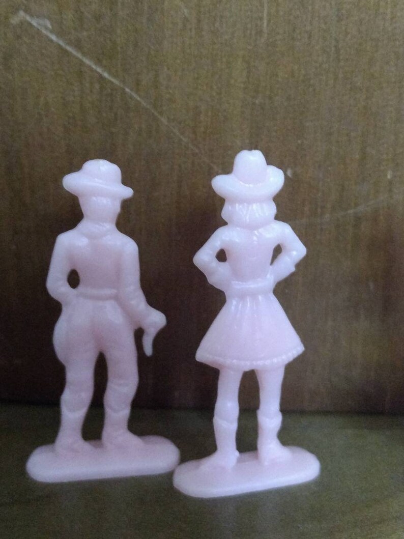 2pc SET Vintage Miniature Pink People Figures / Couples / - Etsy