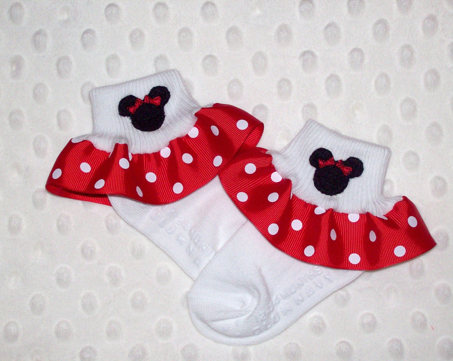 Minnie Mouse Applique Red Polka Dot Ruffle Ribbon Socks - Vacation ...