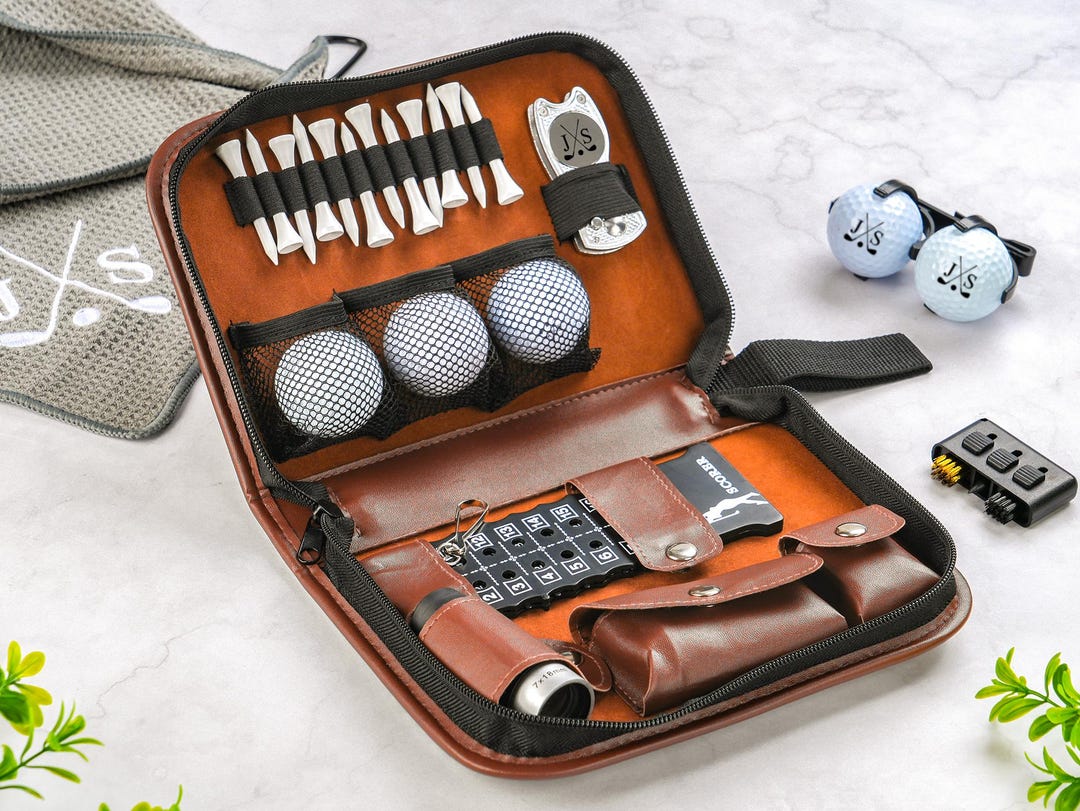 Personalized Golf Gift Set: Custom Golf Marking Sets, Retractable Turf ...