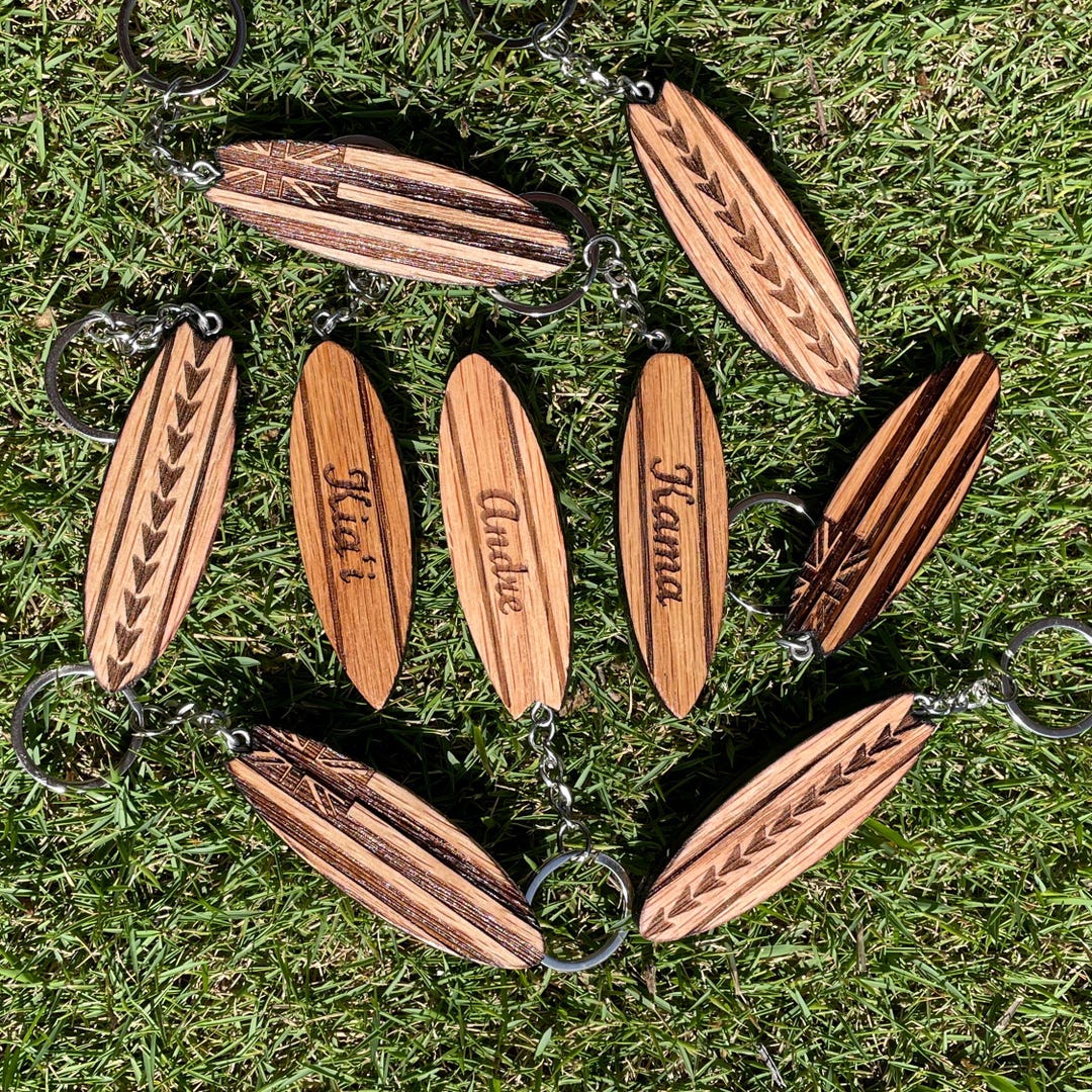 Laser Engraved Personalized Wooden Surfboard Keychains (hawaiian Flag ...