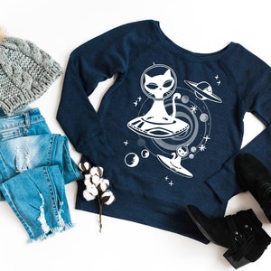 Alien Cat Shirt, Sweater or Sweatshirt Cat Lover Gift for Women Space ...