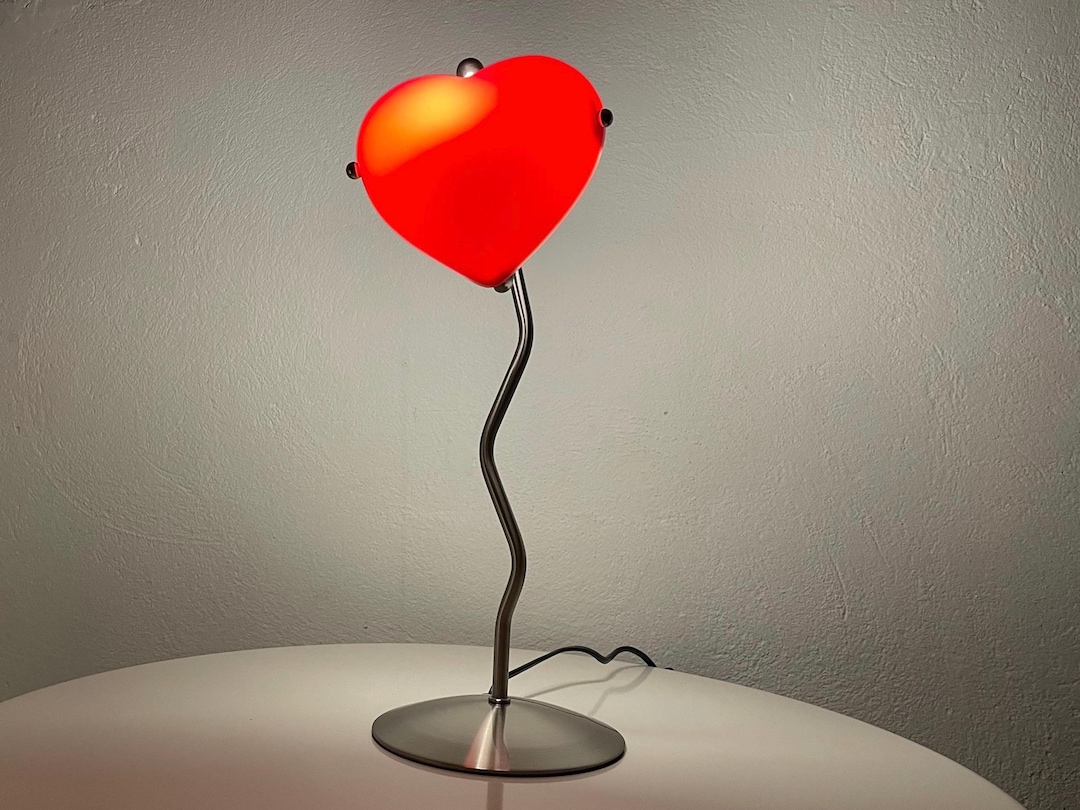Vintage Wavy Heart Table Lamp | 90s Heart-shaped Retro Lamp - Etsy