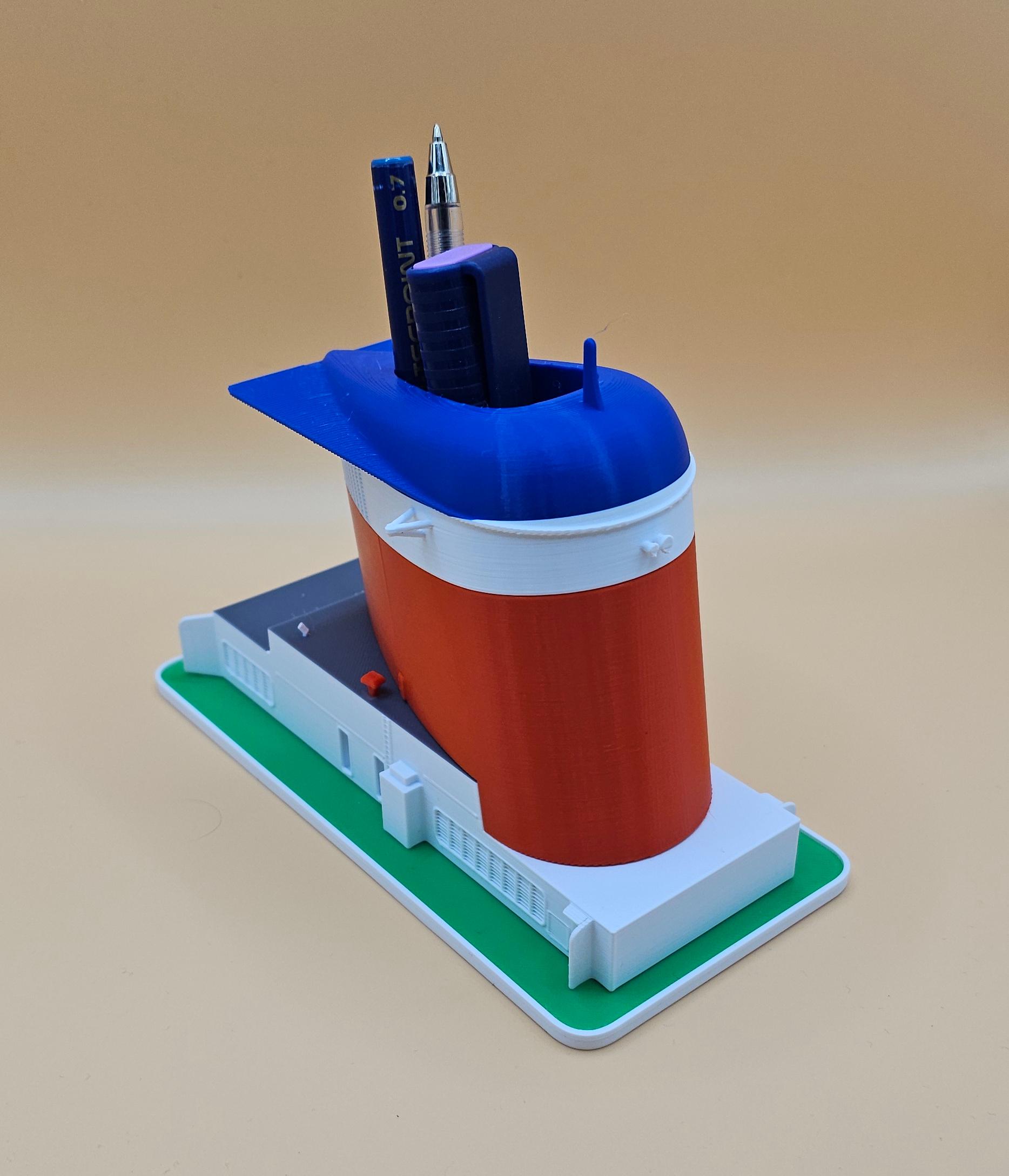 SS United States Funnel Pen Holder | Nautical Desk Accessory | Ocean ...