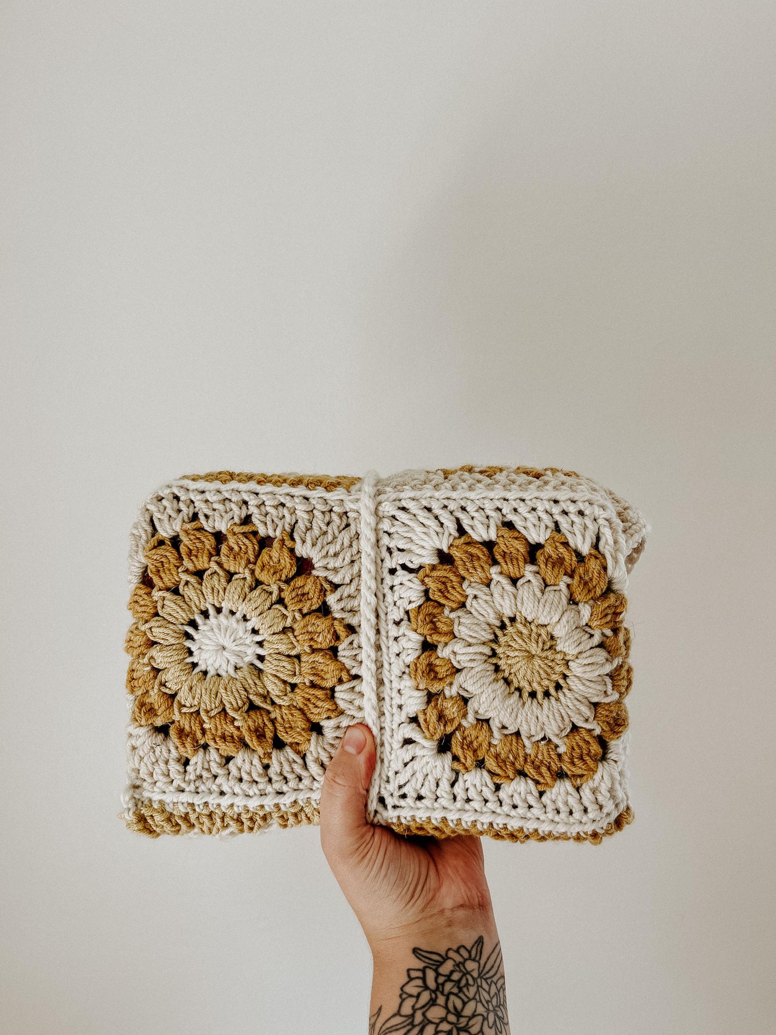 Crochet Sunburst Granny Square Bible & Book Sleeve - Etsy