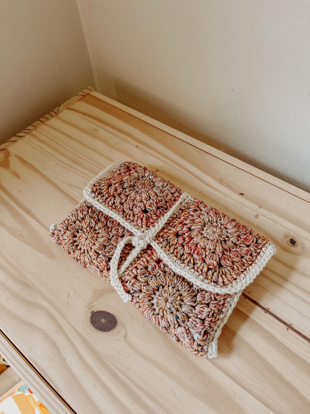 Crochet Sunburst Granny Square Bible & Book Sleeve - Etsy