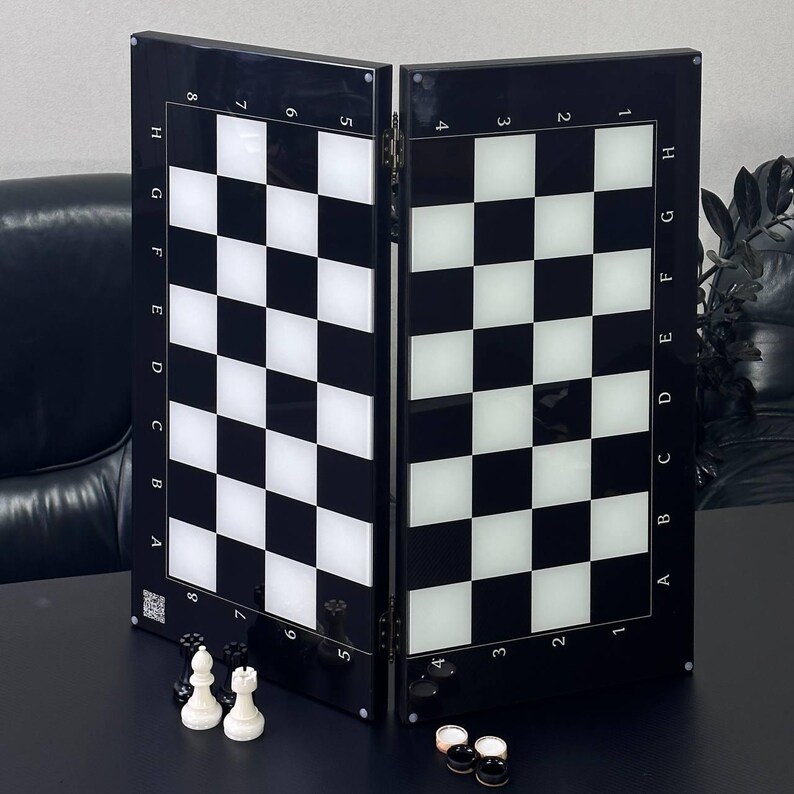 Glass & Wood Chess and Backgammon Set, Epoxy Resin Chips, Gift Idea ...