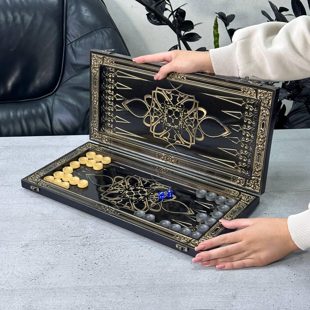 Black Ash Wood Backgammon Set Stylized With Maze Design, Family Gift ...