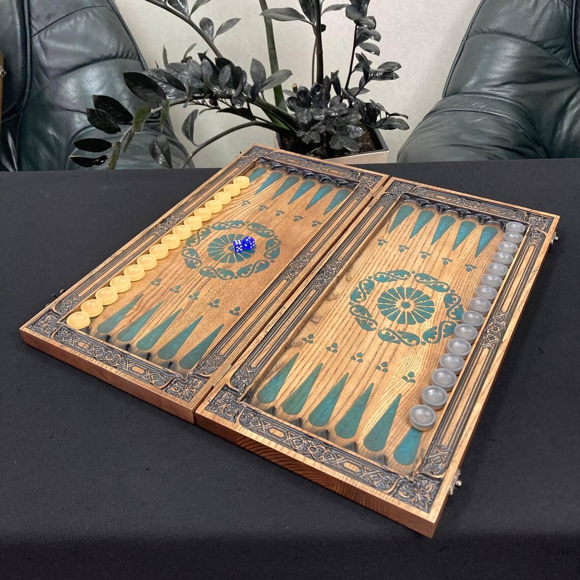 Wood&blue Epoxy Resin Backgammon Set, Stylized With Classic Design ...