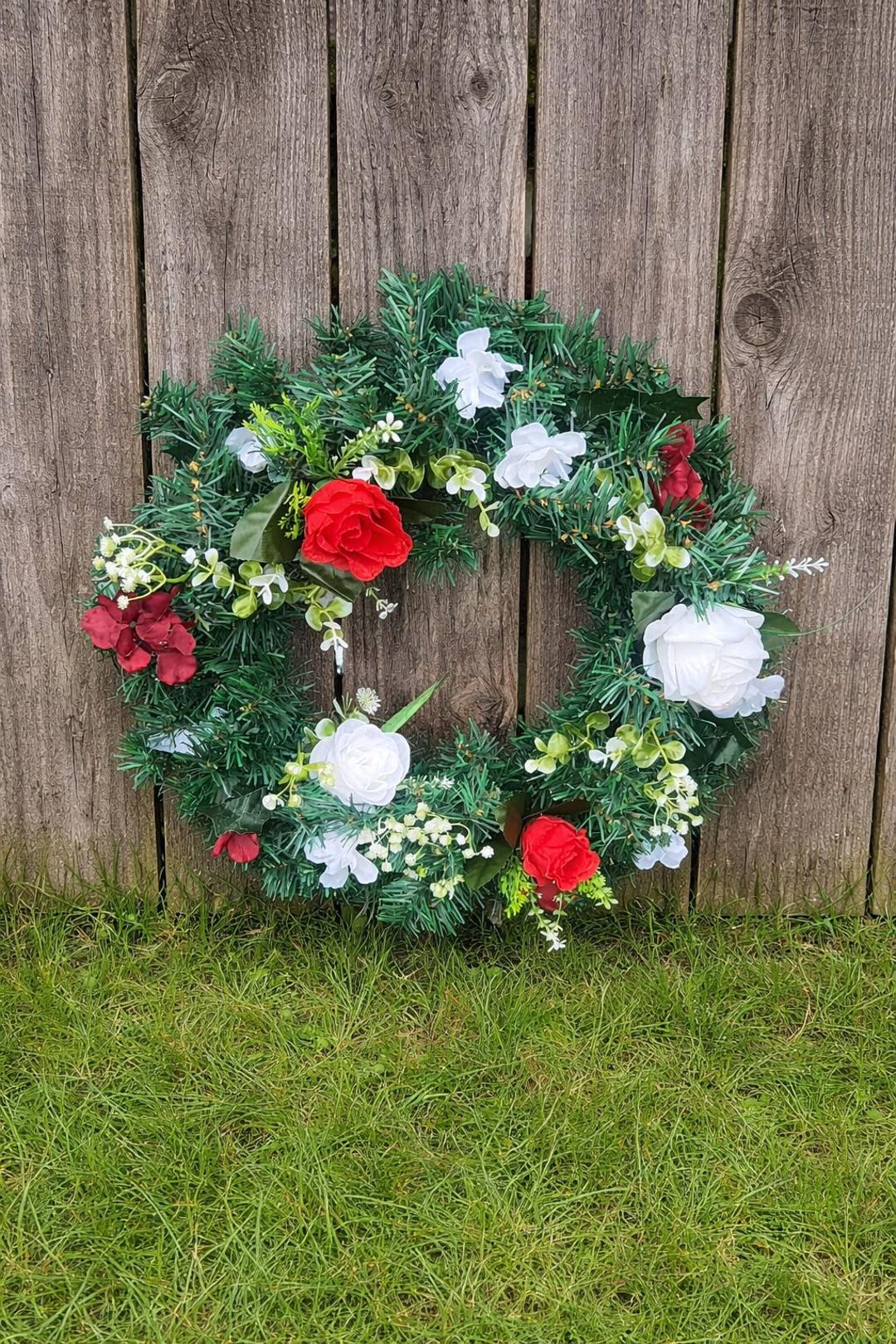 Wreath Grave Side Memorial Tribute Artificial Gypsophila Roses White ...