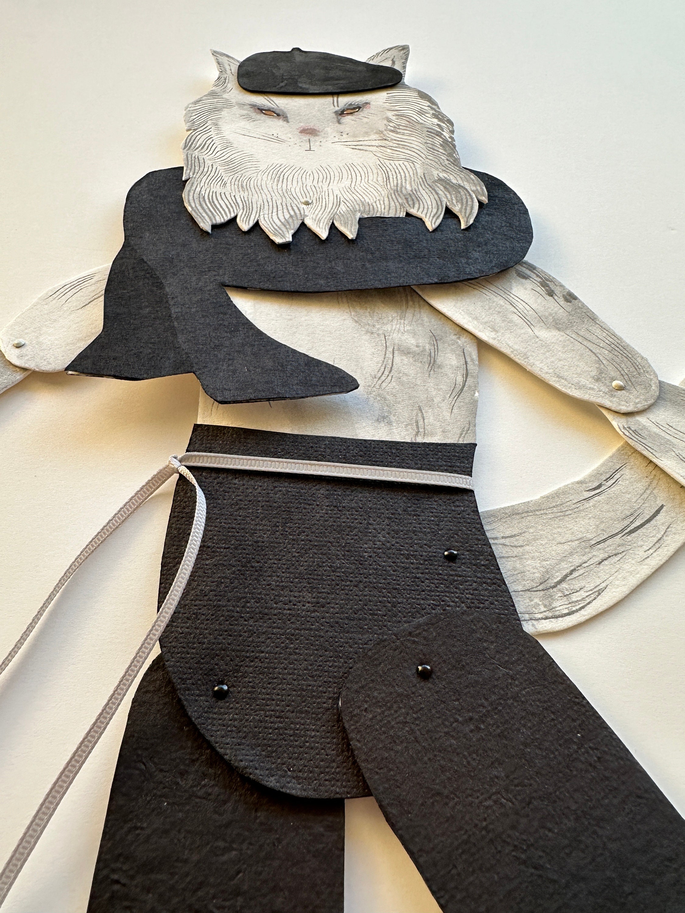Bandit Cat in Beret / Original Paper Doll Articulated / Hinged Beasts ...