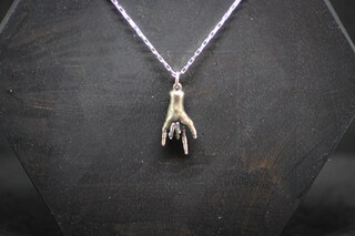 Mano Cornuta - Etsy