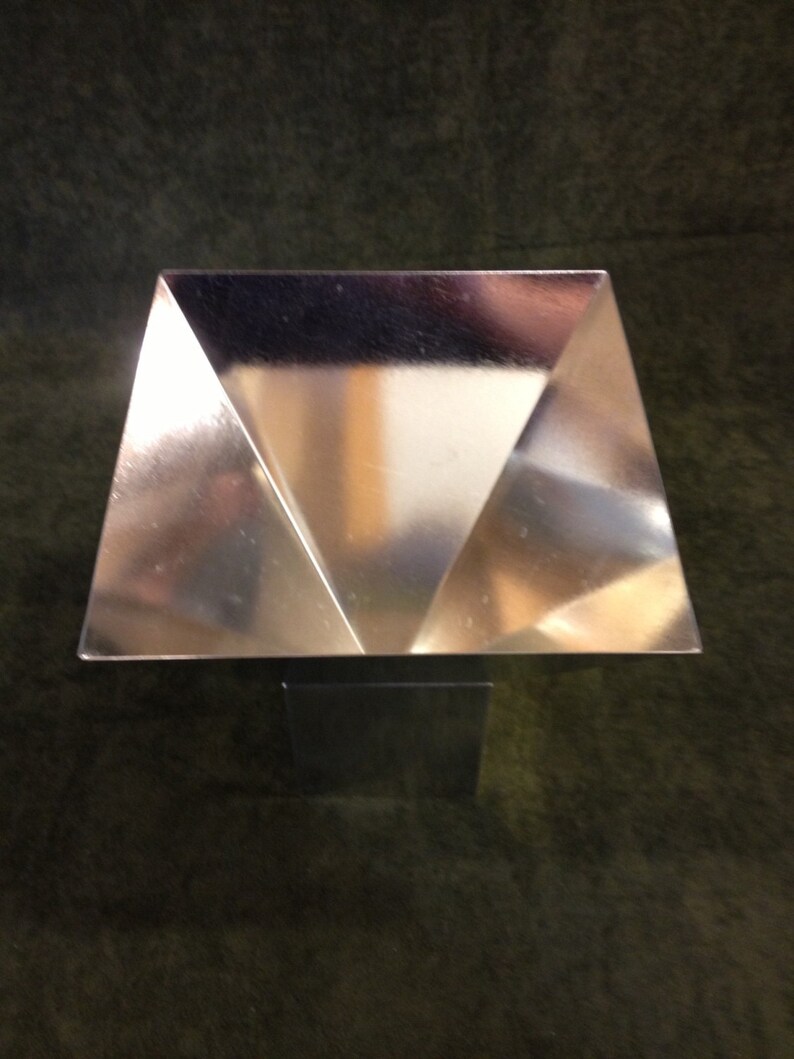 Pyramid Mold 4in X 4in - NO WICK HOLE - Etsy