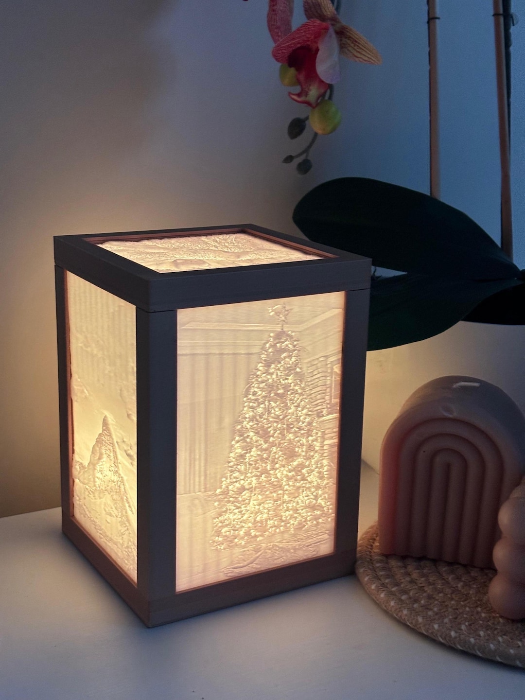 Personalized Lithophane Photo Lamp – 3D Printed Custom Night Light ...