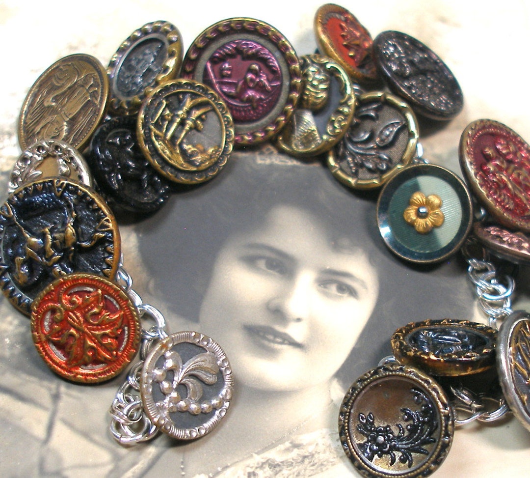1800s BUTTONS Charm Bracelet. Victorian Picture Buttons, 7" Sterling ...