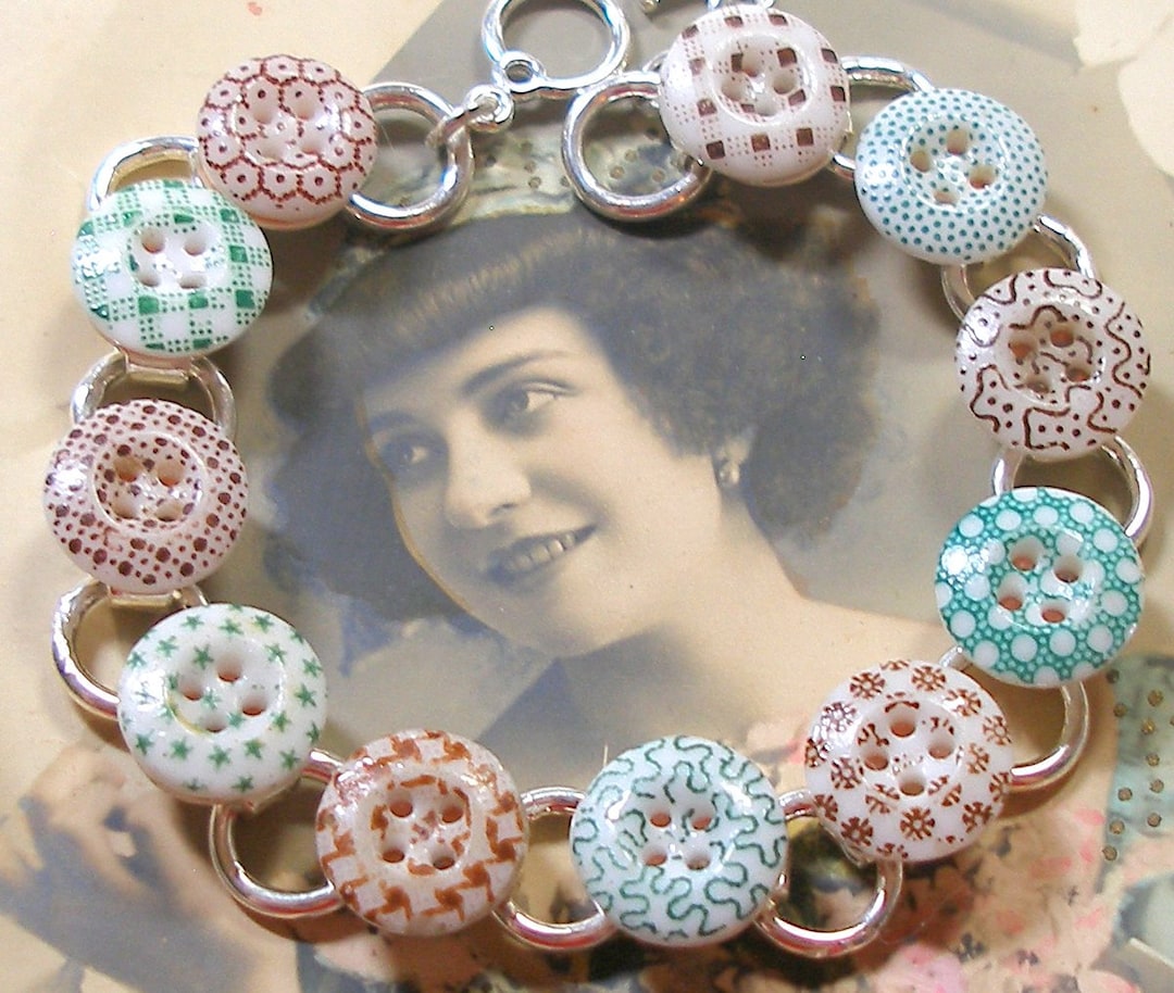 1800s Antique BUTTON Bracelet. Victorian Calico 7.5 Button Jewelry ...