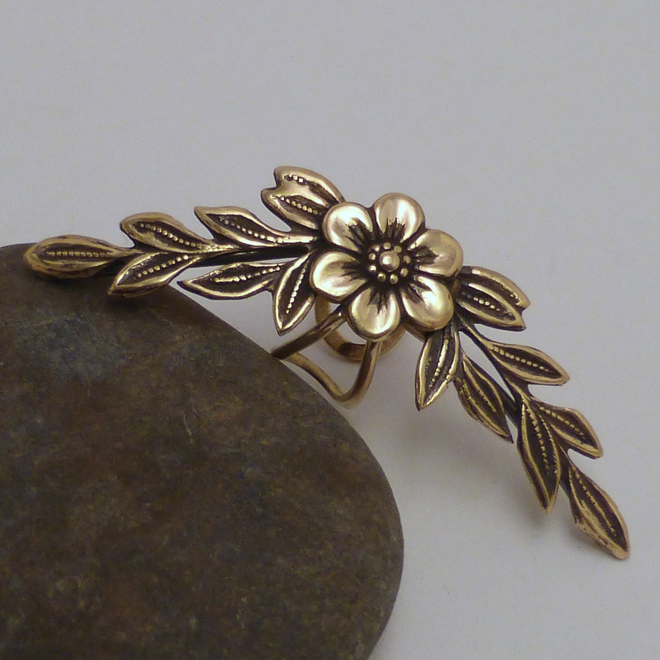 GOLDEN GARDEN EARCUFF - Handcrafted Flower and Leaf Brass Ear Cuff - Etsy