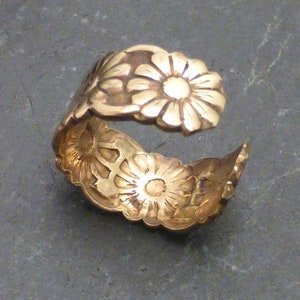 DAISY CHAIN EARCUFF Golden Brass Flower Ear Cuff Band - Etsy