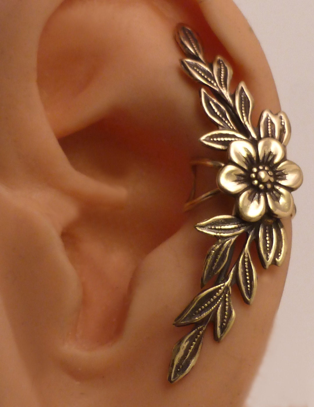 GOLDEN GARDEN EARCUFF - Handcrafted Flower and Leaf Brass Ear Cuff - Etsy