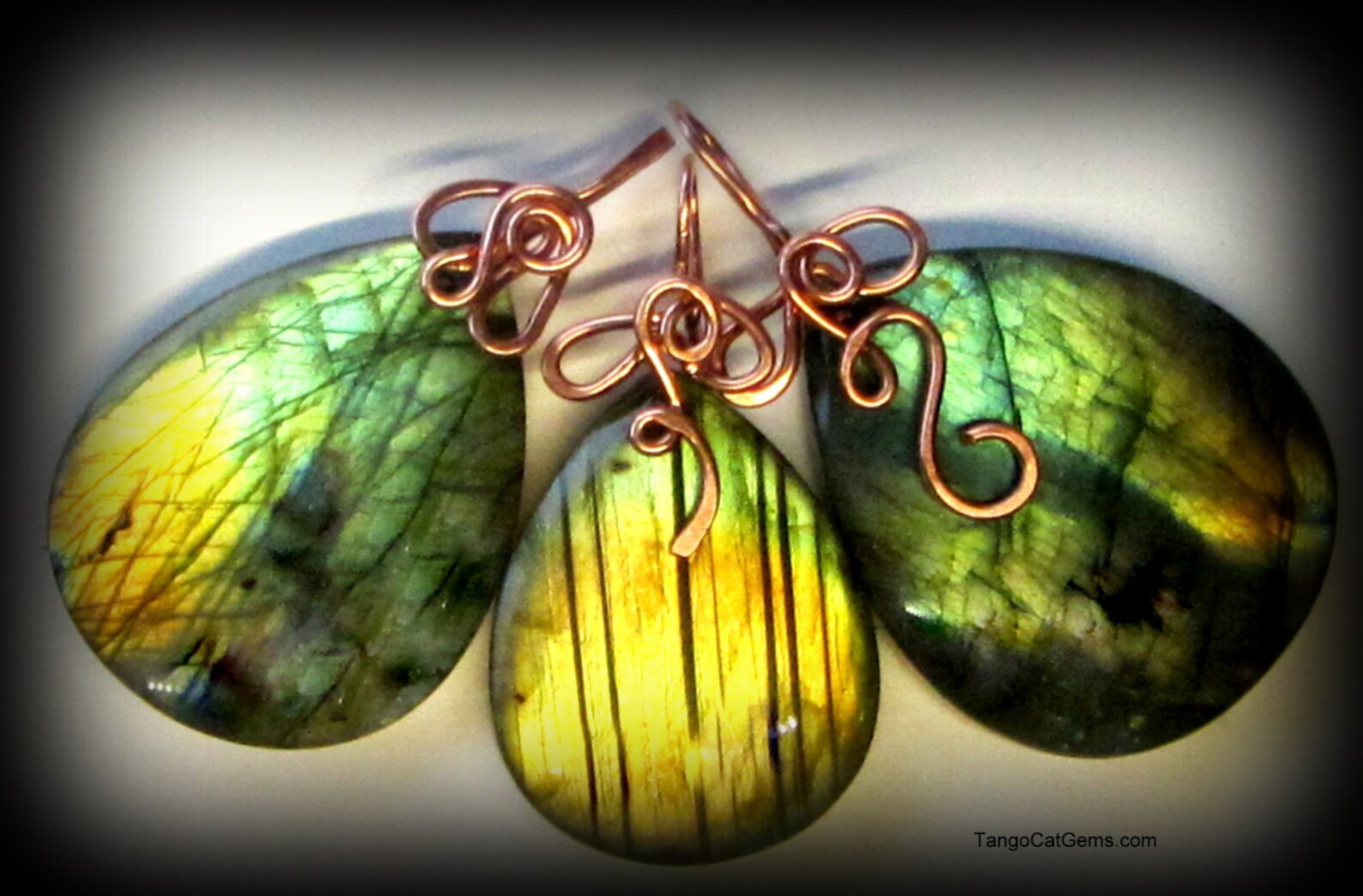 Jewelry Tutorial Pinch Bail for Pendant Beads by Tangocatgems - Etsy