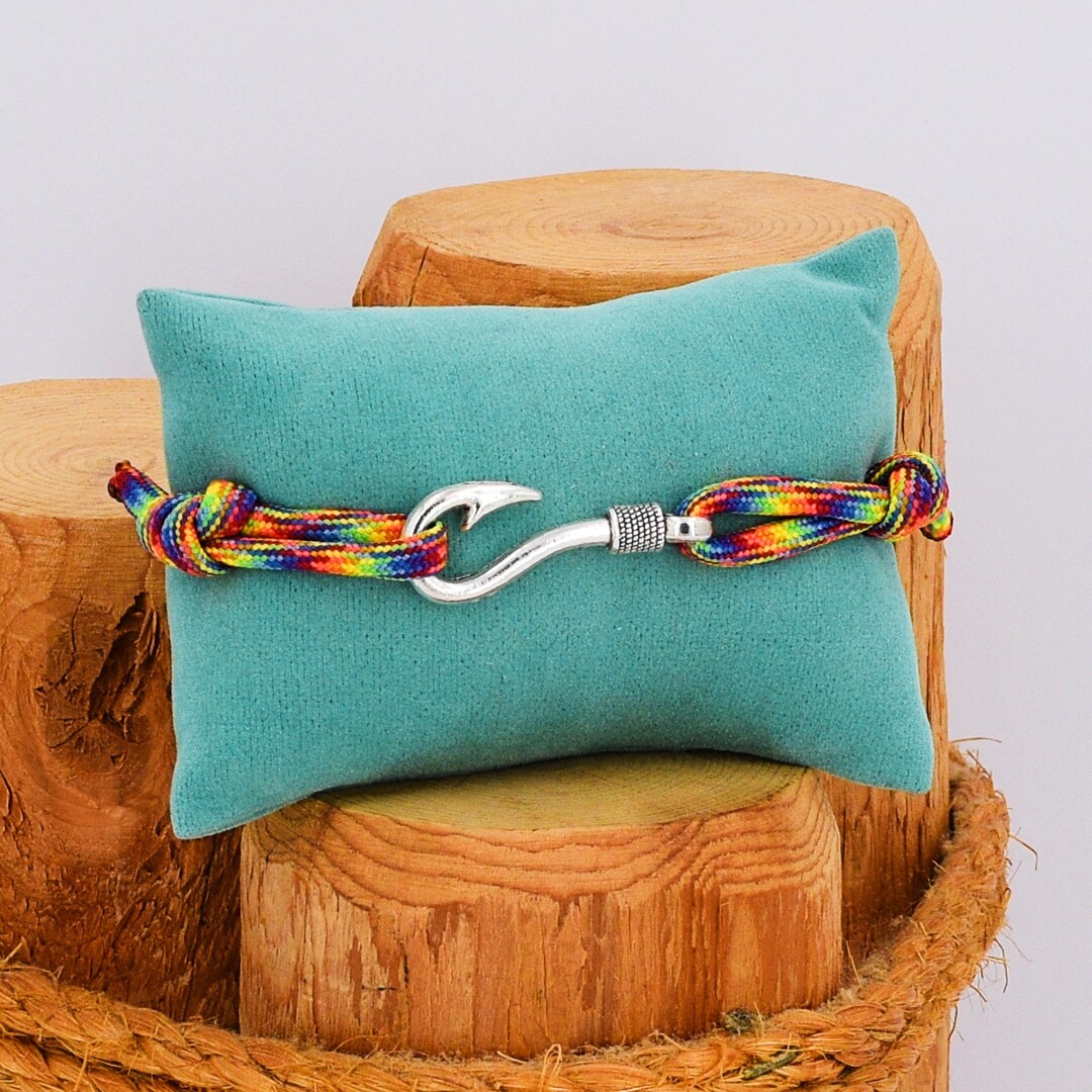 Fish Hook Bracelet Paracord Adjustable Fits Youth to Adults Many Colors ...
