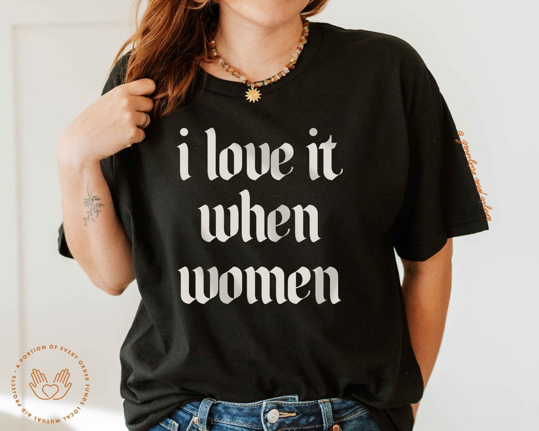 I Love It When Women, Sapphic Tank, WLW, Subtle, Lesbian Pride, Bi ...