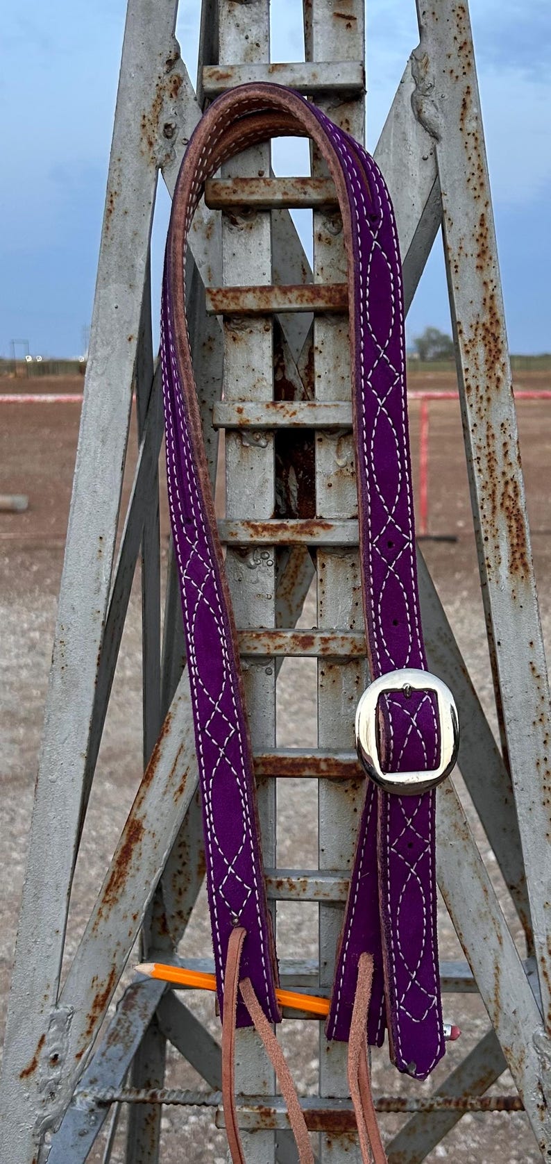 Custom Handmade Leather Headstalls With Gunslinger Detail Stitching. - Etsy